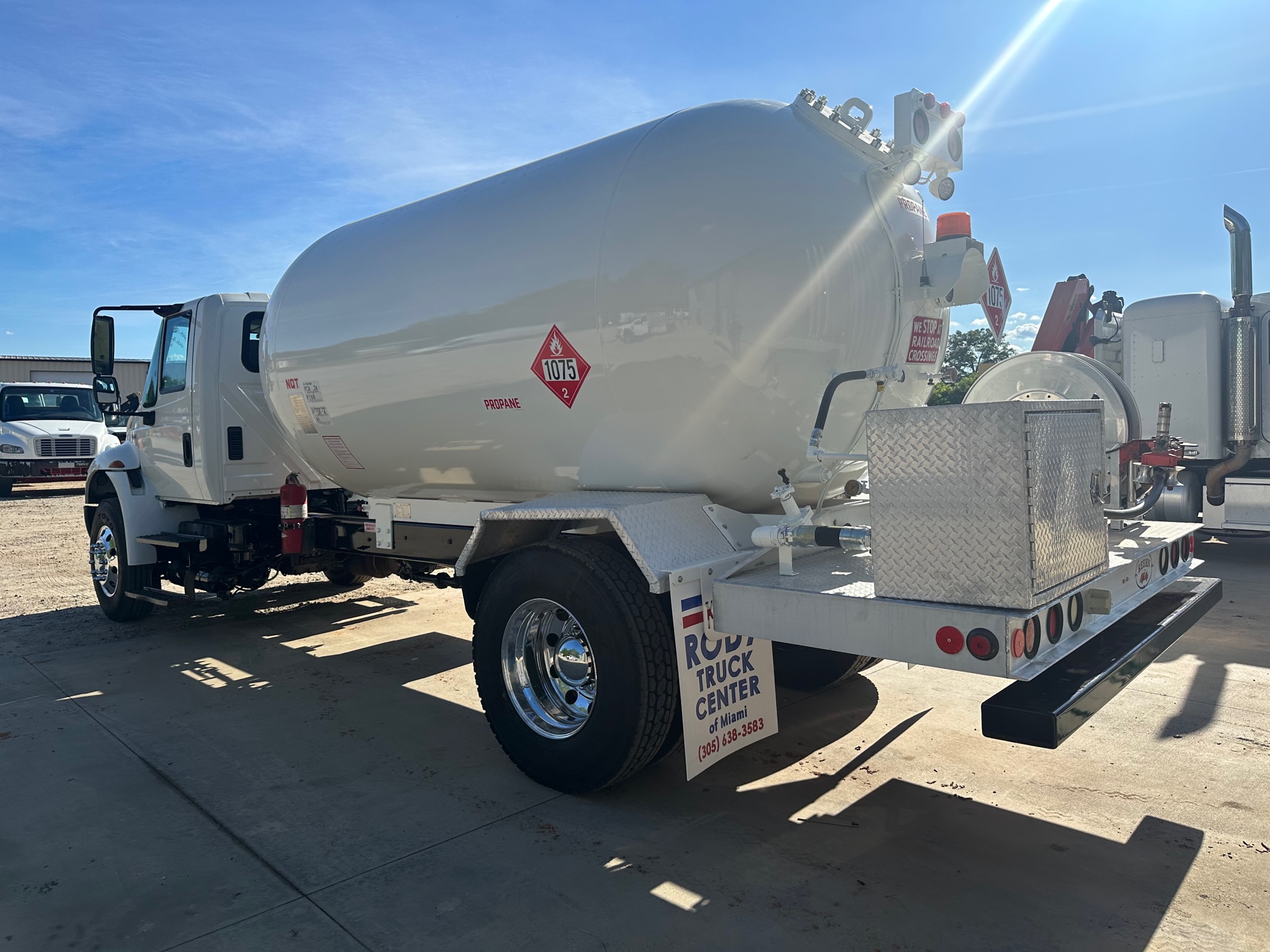 Propane Delivery Truck - Rody Truck Center